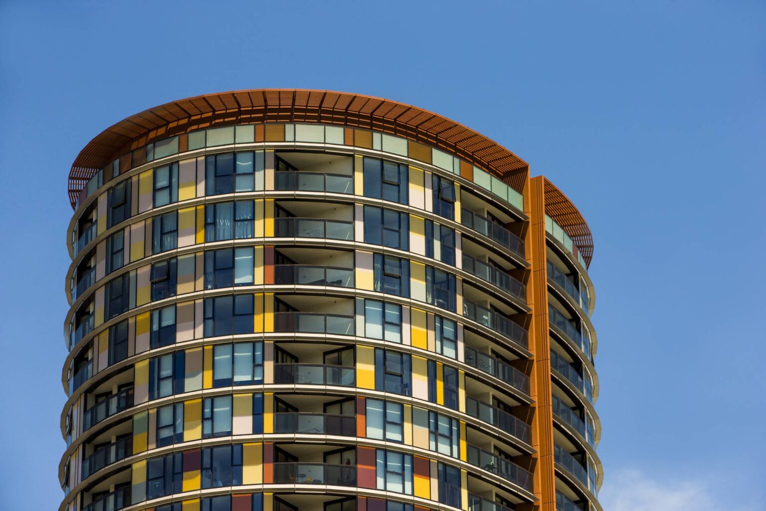 The Standard Apartments | Louvreclad