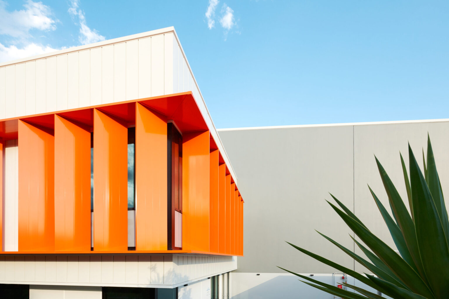 NEXTDC B2 Data Centre – Louvreclad